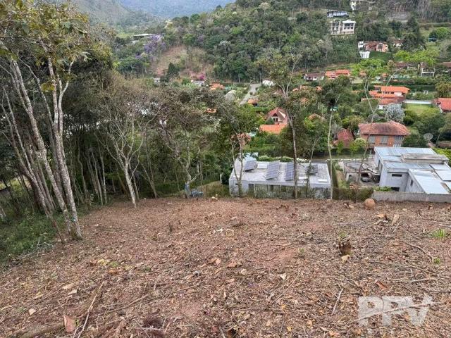 Terreno em Albuquerque, Teresópolis/RJ de 1385m² à venda por R$ 429.900,00