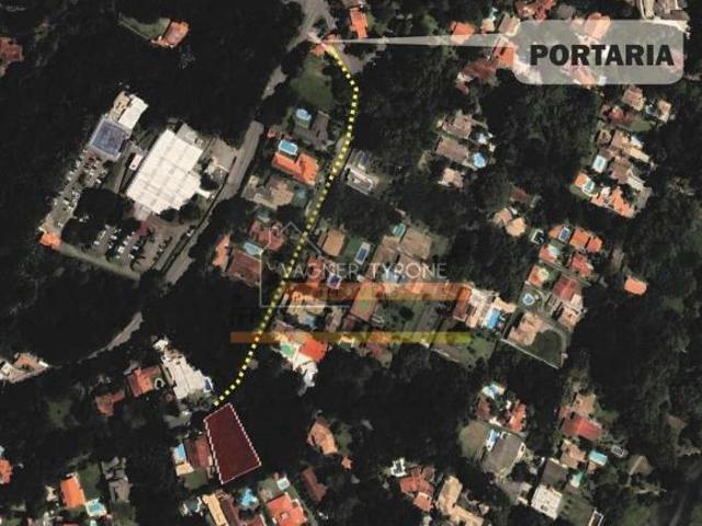 Terreno em Algarve, Cotia/SP de 1403m² à venda por R$ 625.000,00