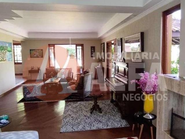 Terreno em Algarve, Cotia/SP de 330m² 3 quartos à venda por R$ 2.300.000,00