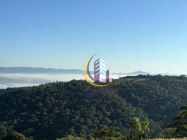 Terreno em Aldeia da Serra Condomínio Altavis