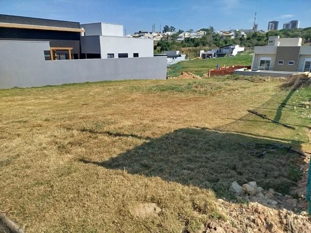 Terreno em Além Ponte, Sorocaba/SP de 360m² à venda por R$ 395.010,00