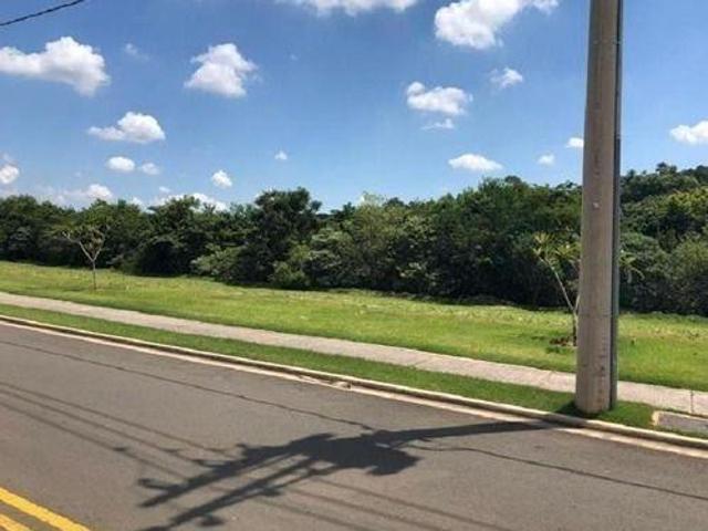 Terreno em Alphaville Nova Esplanada, Votorantim/SP de 0m² à venda por R$ 926.000,00 ou para locação