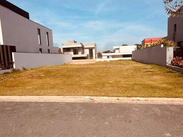 Terreno em Alphaville Nova Esplanada, Votorantim/SP de 490m² à venda por R$ 780.100,00