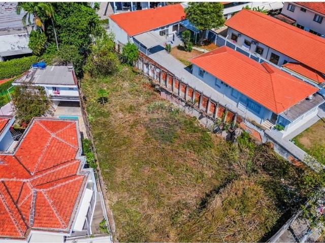 Terreno em Alto da Lapa, São Paulo/SP de 974m² à venda por R$ 3.799.900,00