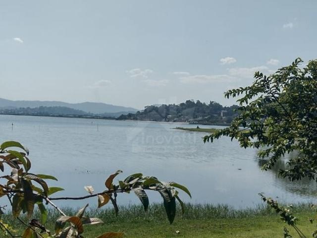 Terreno em Araçatiba, Maricá/RJ de 700m² à venda por R$ 299.000,00