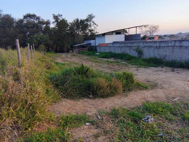 Terreno em, Araçoiaba da Serra/SP de 1094m² à venda por R$ 117.530,00
