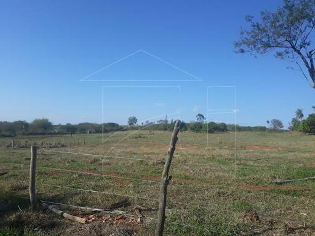 Terreno em Área Rural de Marília Marília por R$ 2.400.000
