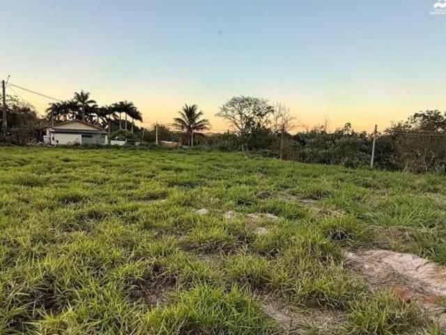 TERRENO EM BAIRRO DE CHÁCARA RINCÃO