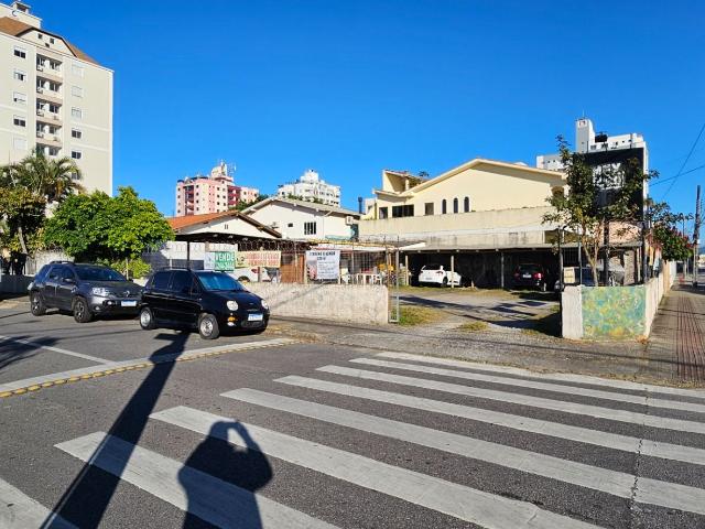 Terreno em Balneário, Florianópolis/SC de 0m² à venda por R$ 2.299.900,00