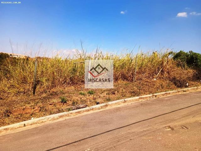 Terreno em Bandeirantes, São Joaquim De Bicas/MG de 407m² à venda por R$ 59.900,00