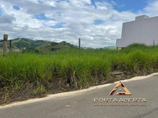 Terreno em Belvedere, Coronel Fabriciano/MG de 300m² à venda por R$ 350.000,00