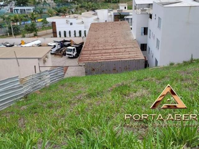 Terreno em Belvedere, Coronel Fabriciano/MG de 360m² à venda por R$ 300.000,00