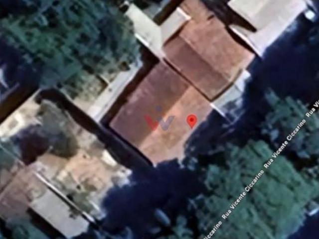 Terreno em Boa Vista, Curitiba/PR de 596m² à venda por R$ 900.000,00