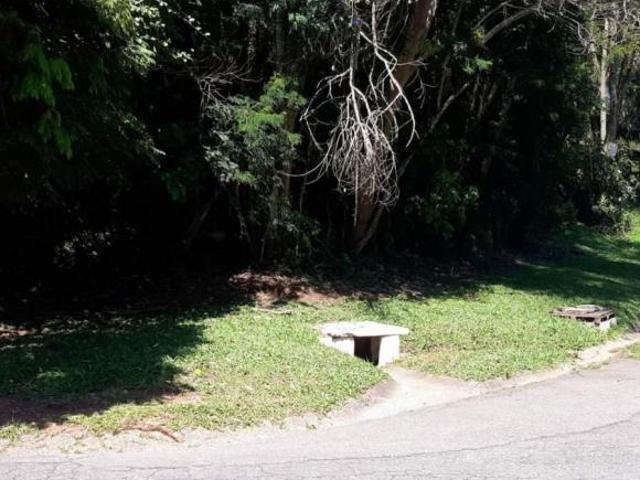 Terreno em Cumbari, Mairiporã/SP de 1477m² à venda por R$ 330.000,00