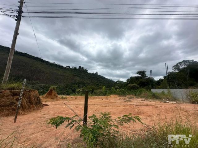 Terreno em Campo do Coelho, Nova Friburgo/RJ de 375m² à venda por R$ 349.000,00