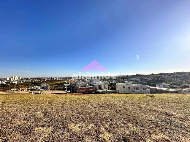 Terreno em Campos de Golfe, São José dos Campos/SP de 364m² à venda por R$ 649.900,00