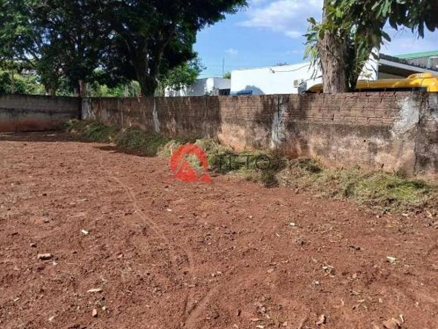 Terreno em Castelo Branco, Presidente Castelo Branco/PR de 300m² à venda por R$ 400.000,00