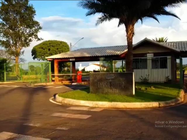 Terreno em Centro, Trindade/GO de 10m² à venda por R$ 416.446,00