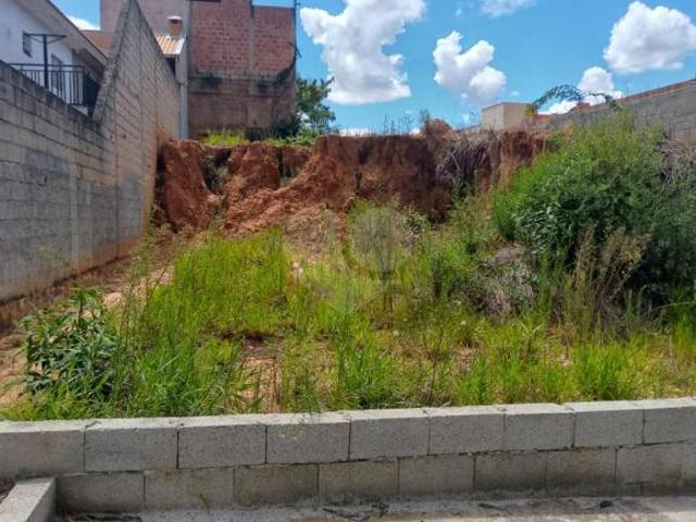Terreno em Centro, Várzea Paulista/SP de 189m² à venda por R$ 208.000,00