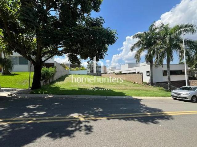 Terreno em Centro, Campinas/SP de 10m² à venda por R$ 1.400.000,00