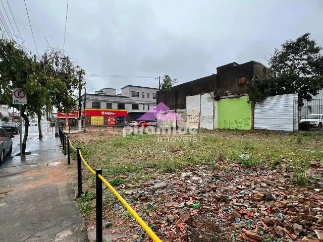 Terreno em Centro, Caraguatatuba/SP de 10m² para locação R$ 7.000,00/mes