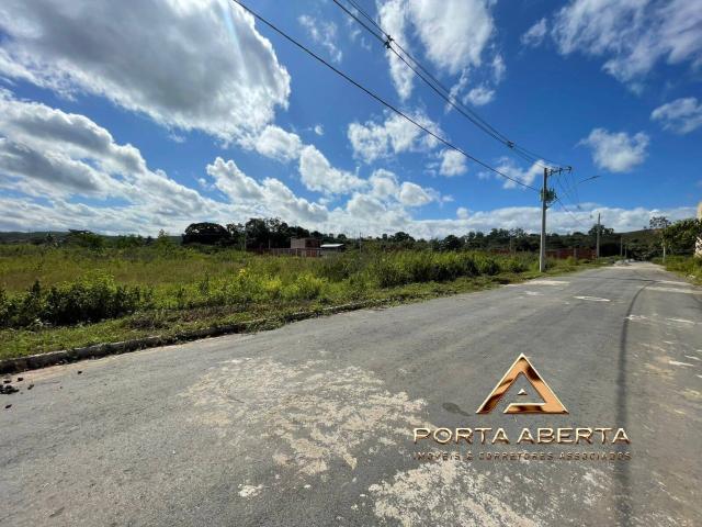 Terreno em Centro, Caratinga/MG de 200m² à venda por R$ 129.900,00