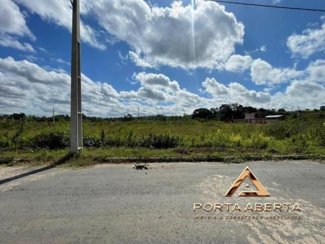Terreno em Centro, Caratinga/MG de 200m² à venda por R$ 135.000,00