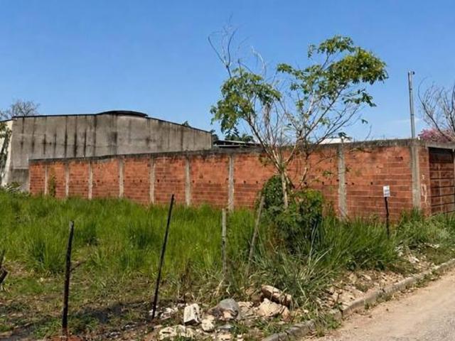 Terreno em Centro, Caratinga/MG de 360m² à venda por R$ 160.000,00