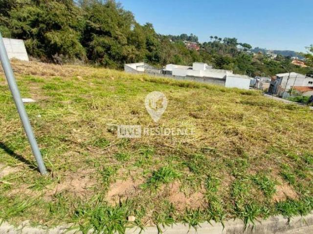 Terreno em Centro, Itatiba/SP de 257m² à venda por R$ 243.900,00