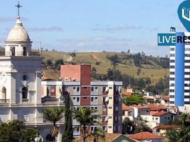 Terreno em Centro, Itatiba/SP de 251m² à venda por R$ 297.000,00