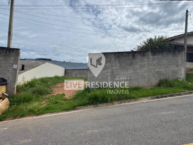 Terreno em Centro, Itatiba/SP de 253m² à venda por R$ 179.900,00