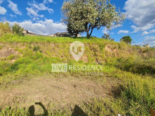 Terreno em Centro, Itatiba/SP de 263m² à venda por R$ 319.900,00