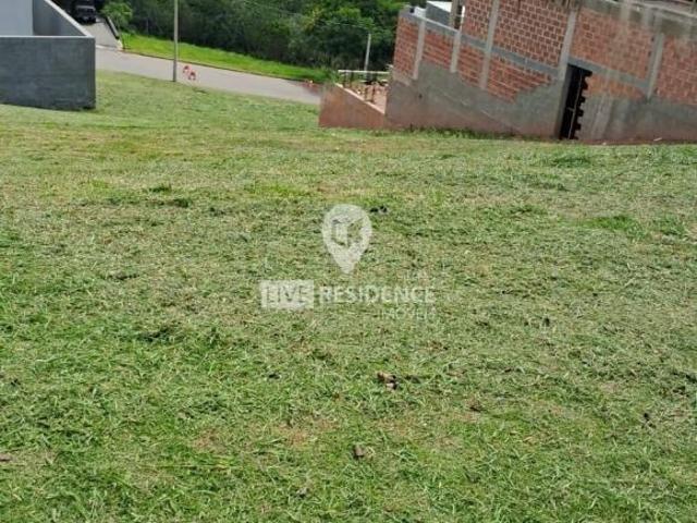Terreno em Centro, Itatiba/SP de 392m² à venda por R$ 265.000,00