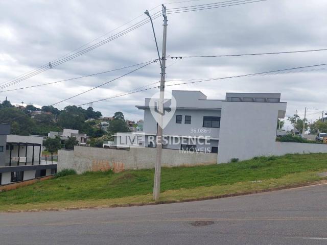 Terreno em Centro, Itatiba/SP de 452m² à venda por R$ 299.900,00