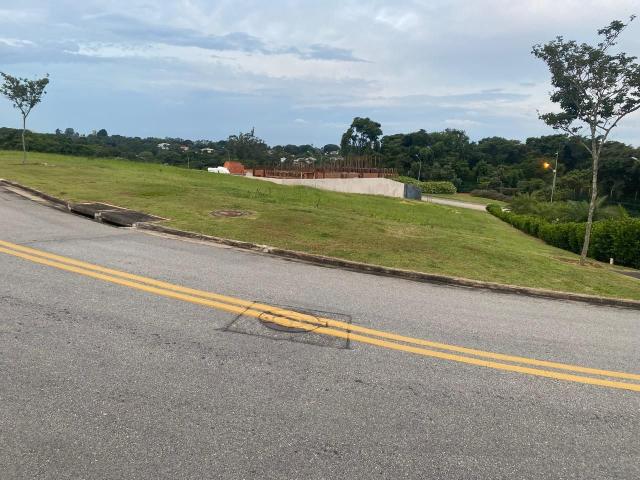 Terreno em, / de 512m² à venda por R$ 549.200,00