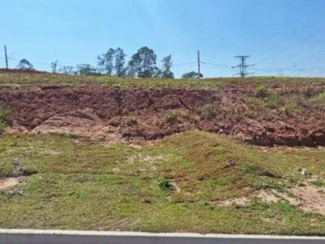 Terreno em Centro, Jandira/SP de 132m² à venda por R$ 267.250,00