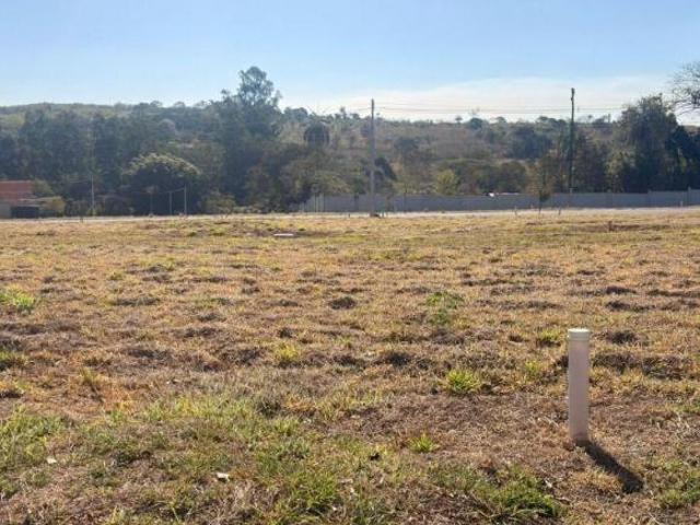 Terreno em Centro, Jaguariúna/SP de 0m² à venda por R$ 225.000,00
