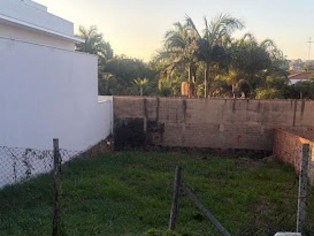 Terreno em Centro, Jaguariúna/SP de 0m² à venda por R$ 399.900,00
