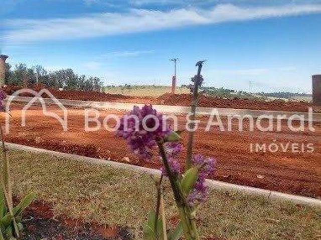 Terreno em Centro, Jaguariúna/SP de 394m² à venda por R$ 350.000,00