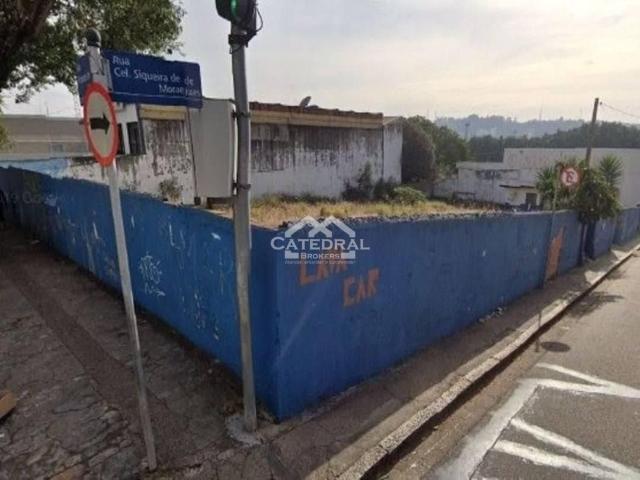 Terreno em Centro, Jundiaí/SP de 1182m² à venda por R$ 2.899.900,00