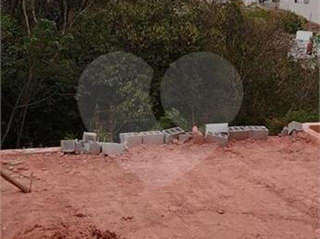 Terreno em Centro, Jundiaí/SP de 187m² à venda por R$ 220.000,00