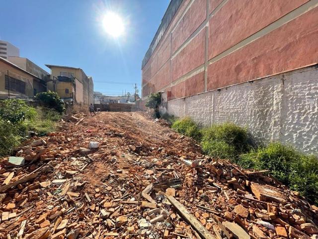 Terreno em Centro, Jundiaí/SP de 633m² à venda por R$ 5.299.000,00