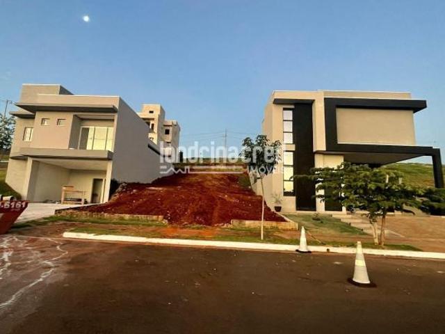Terreno em Centro, Londrina/PR de 10m² à venda por R$ 265.000,00
