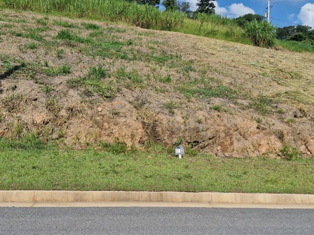 Terreno em Centro, Louveira/SP de 0m² à venda por R$ 249.900,00