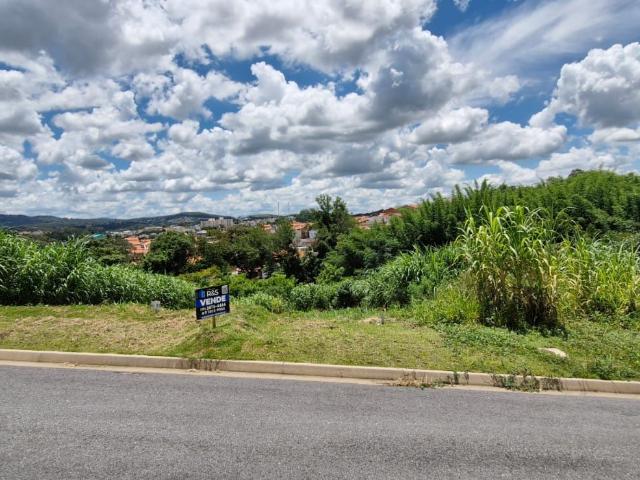 Terreno em Centro, Louveira/SP de 0m² à venda por R$ 253.900,00