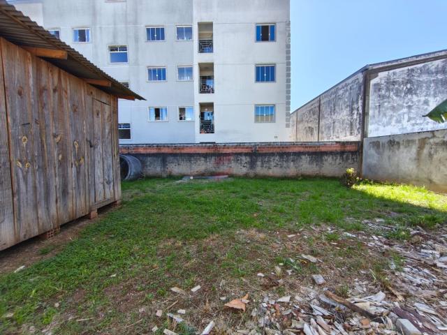 Terreno em Centro, Pinhais/PR de 274m² à venda por R$ 449.000,00
