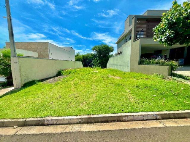 Terreno em Centro, Piracicaba/SP de 289m² à venda por R$ 244.900,00