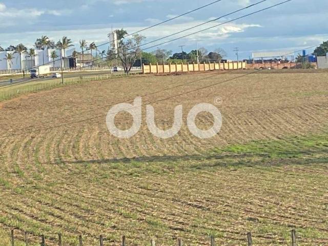 Terreno em Centro, Piracicaba/SP de 37400m² à venda por R$ 1.599.000,00