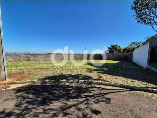 Terreno em Centro, Piracicaba/SP de 693m² à venda por R$ 484.900,00