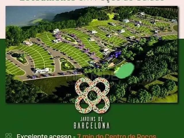Terreno em Centro, Poços de Caldas/MG de 10m² à venda por R$ 245.000,00
